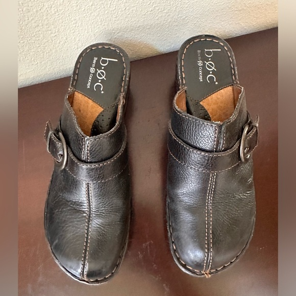 boc | Shoes | Boc Born Concept Womens Size 9 Leather Muleclog | Poshmark
